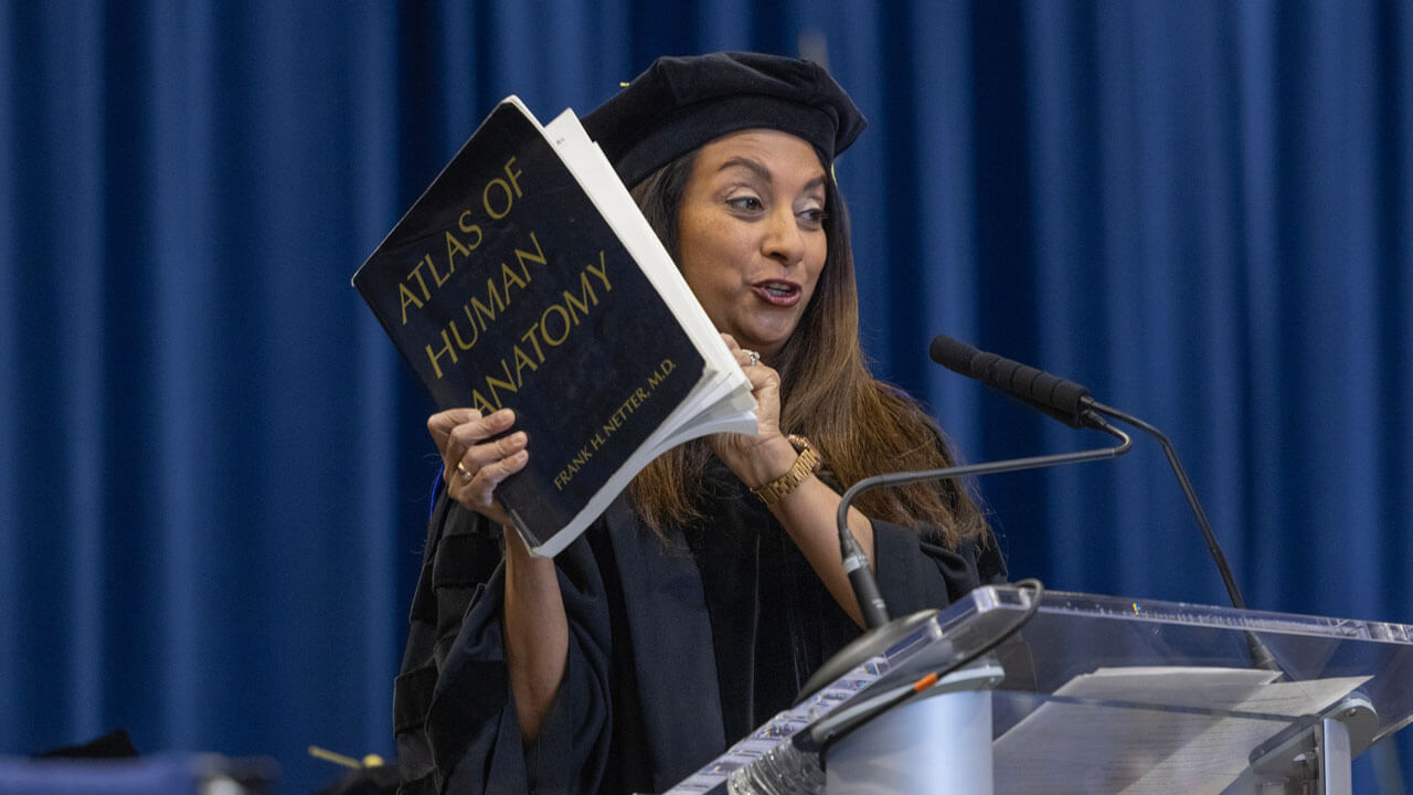 Resilient School of Medicine graduates encouraged to be healers who ...